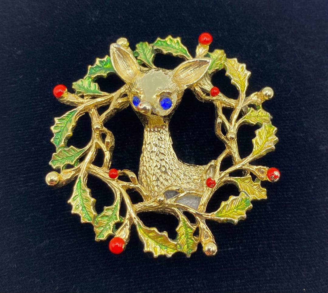Vintage Christmas Jewelry Christmas Wreath and Deer Head Pin by Gerry ...