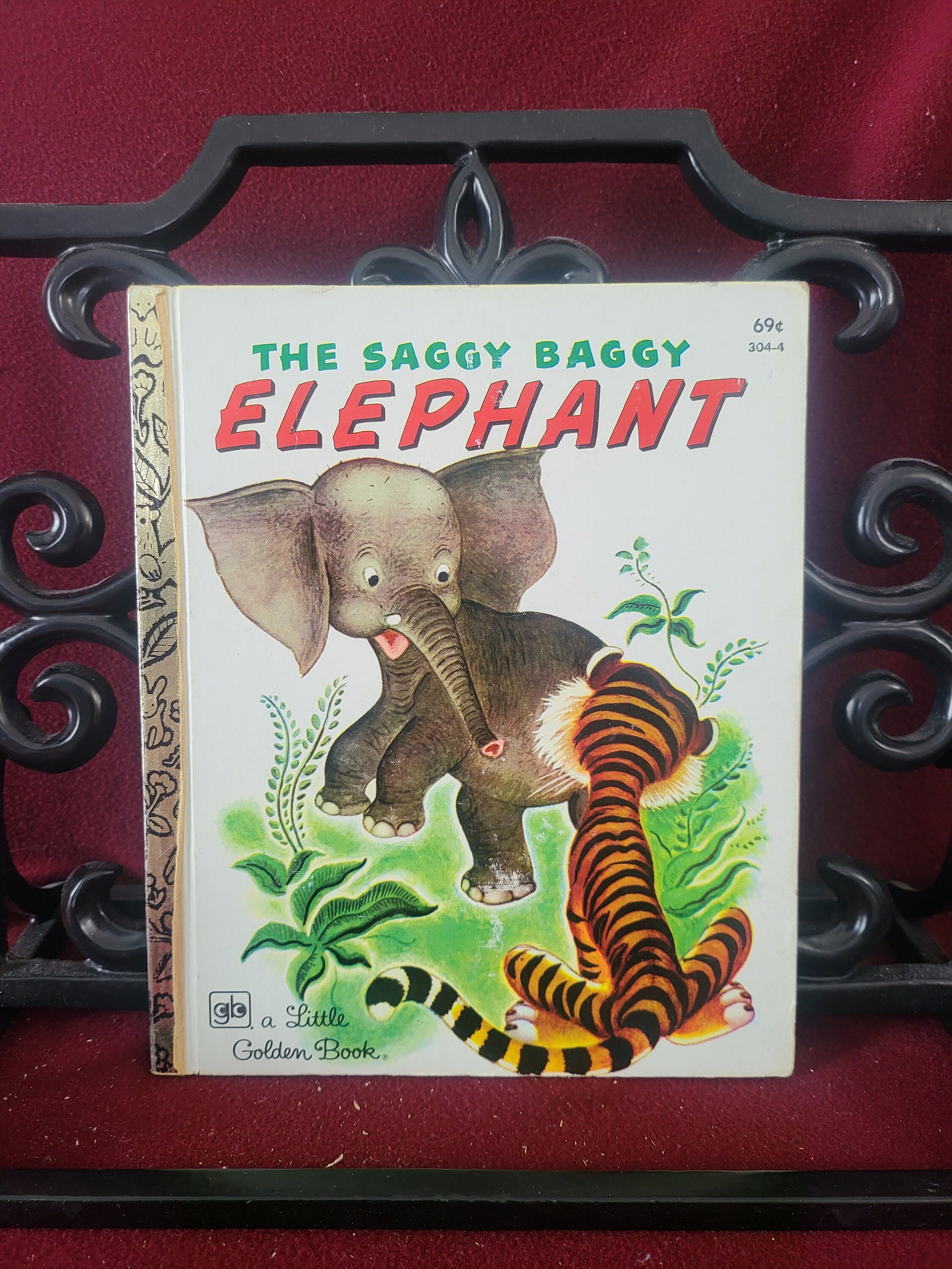 The Saggy Baggy Elephant, a Little Golden Book 1979 Edition - Etsy