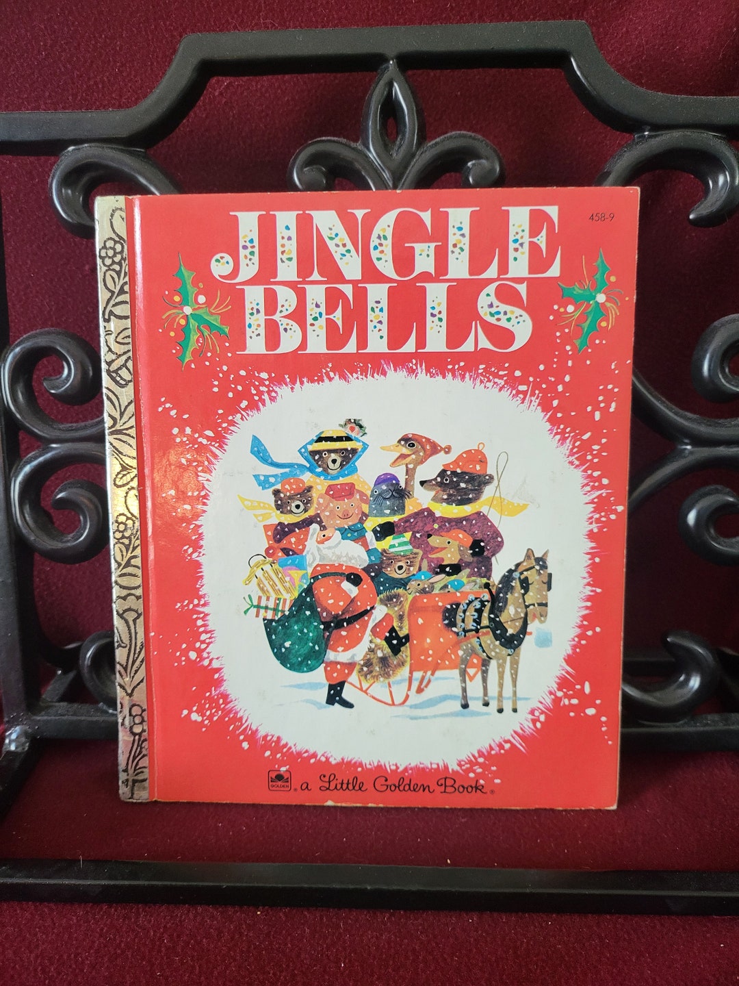 Jingle Bells, A Little Golden Book, Based on the Traditional Christmas ...