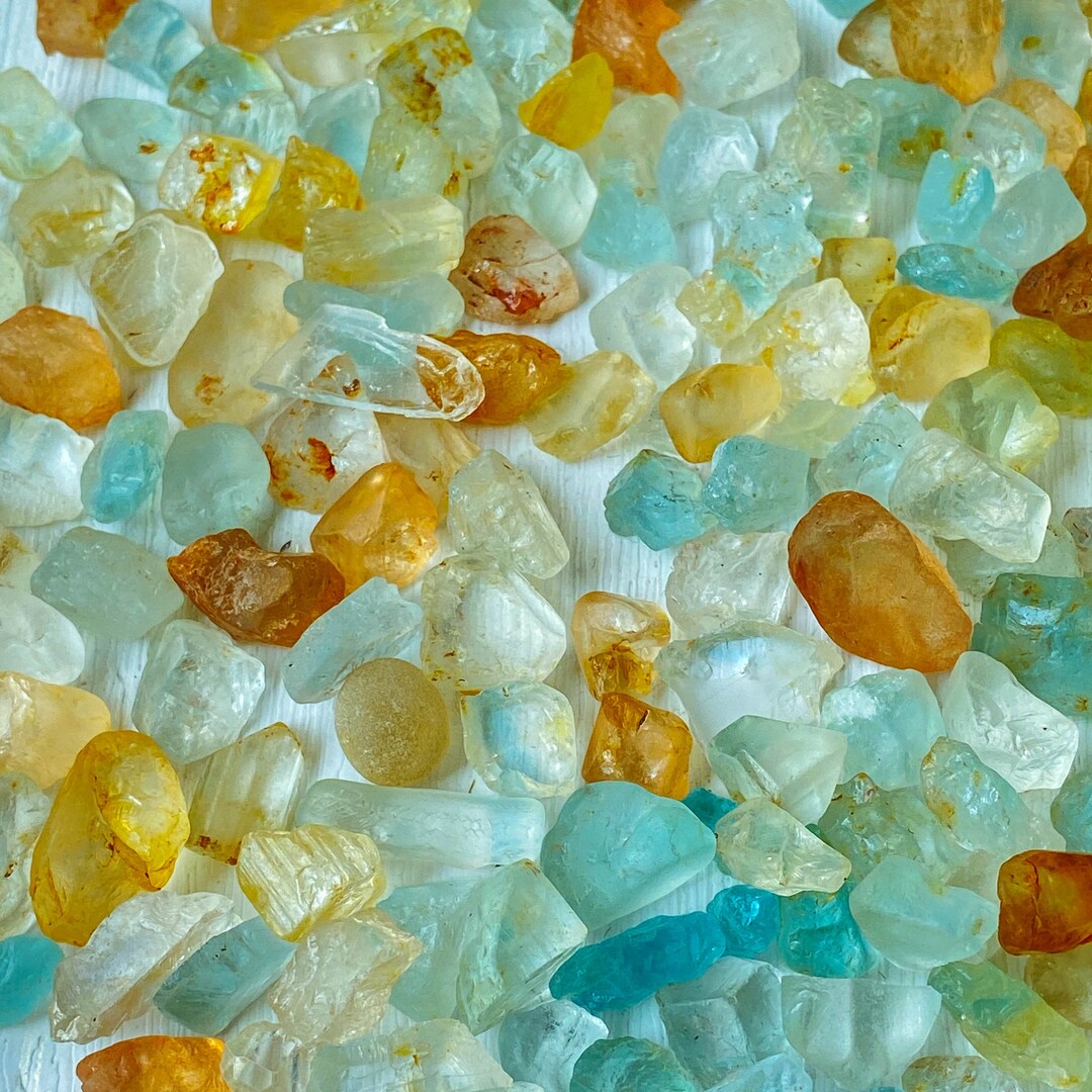 Raw Blue Topaz Rough Raw Crystal , Natural Color Blue Topaz Pieces ...