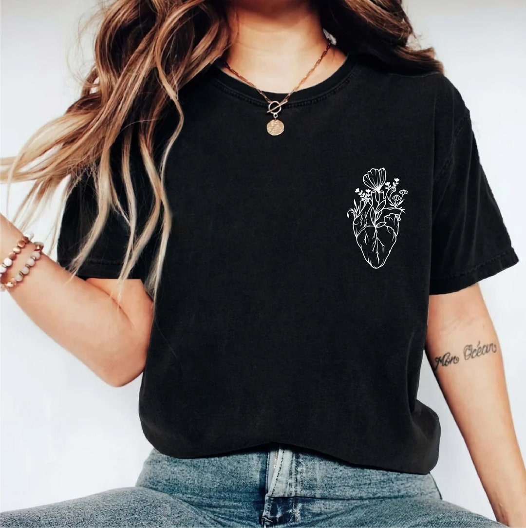 Floral Anatomical Heart Shirt, Heart Pocketsize T-shirt, Anatomical ...
