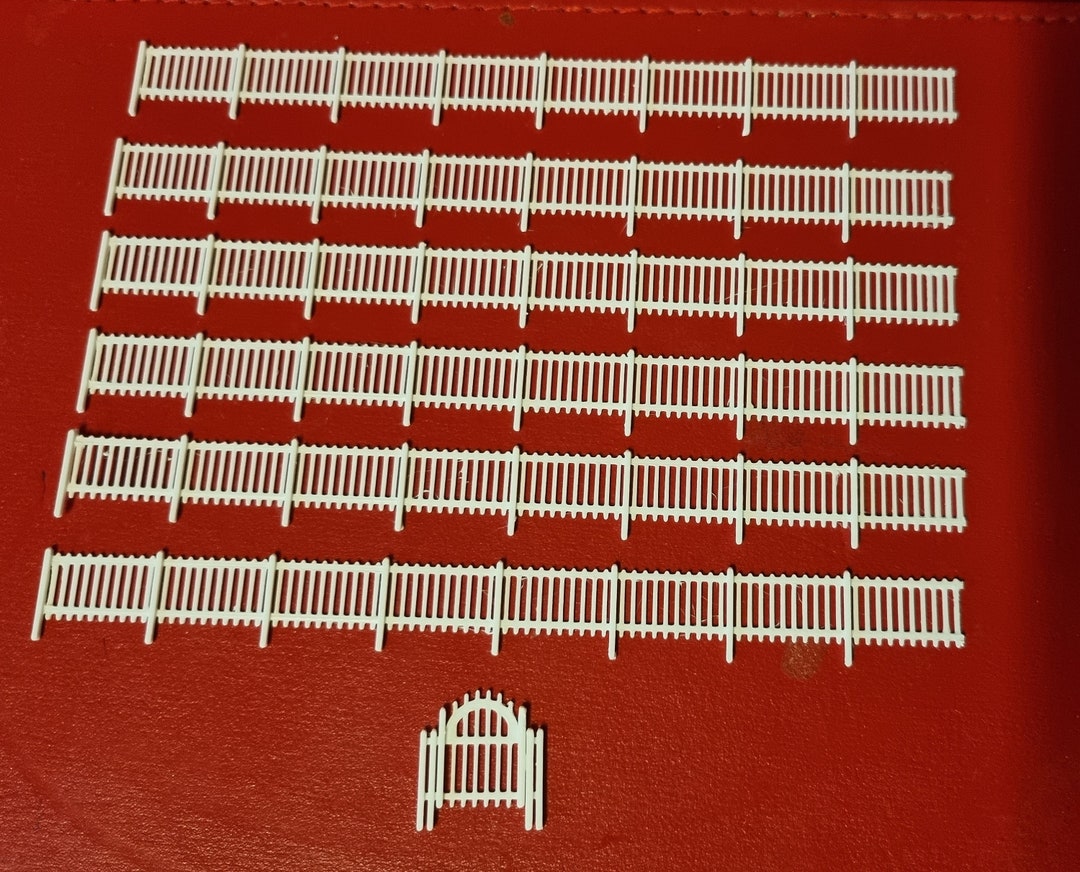 OO Gauge Railway Railing Fence 3D Printed in Black or White With Gate ...