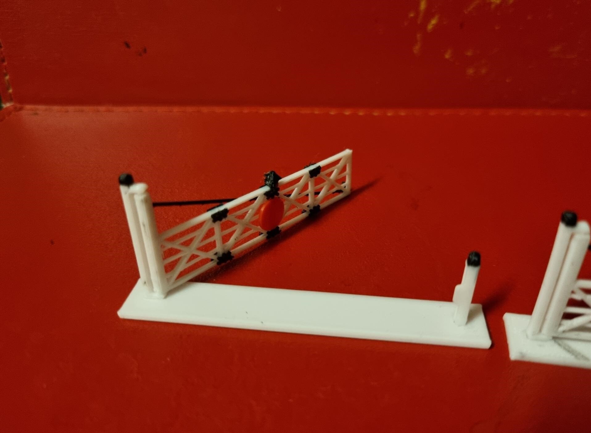 TT Gauge LEVEL CROSSING Gates 3D Printed in Black & White . - Etsy