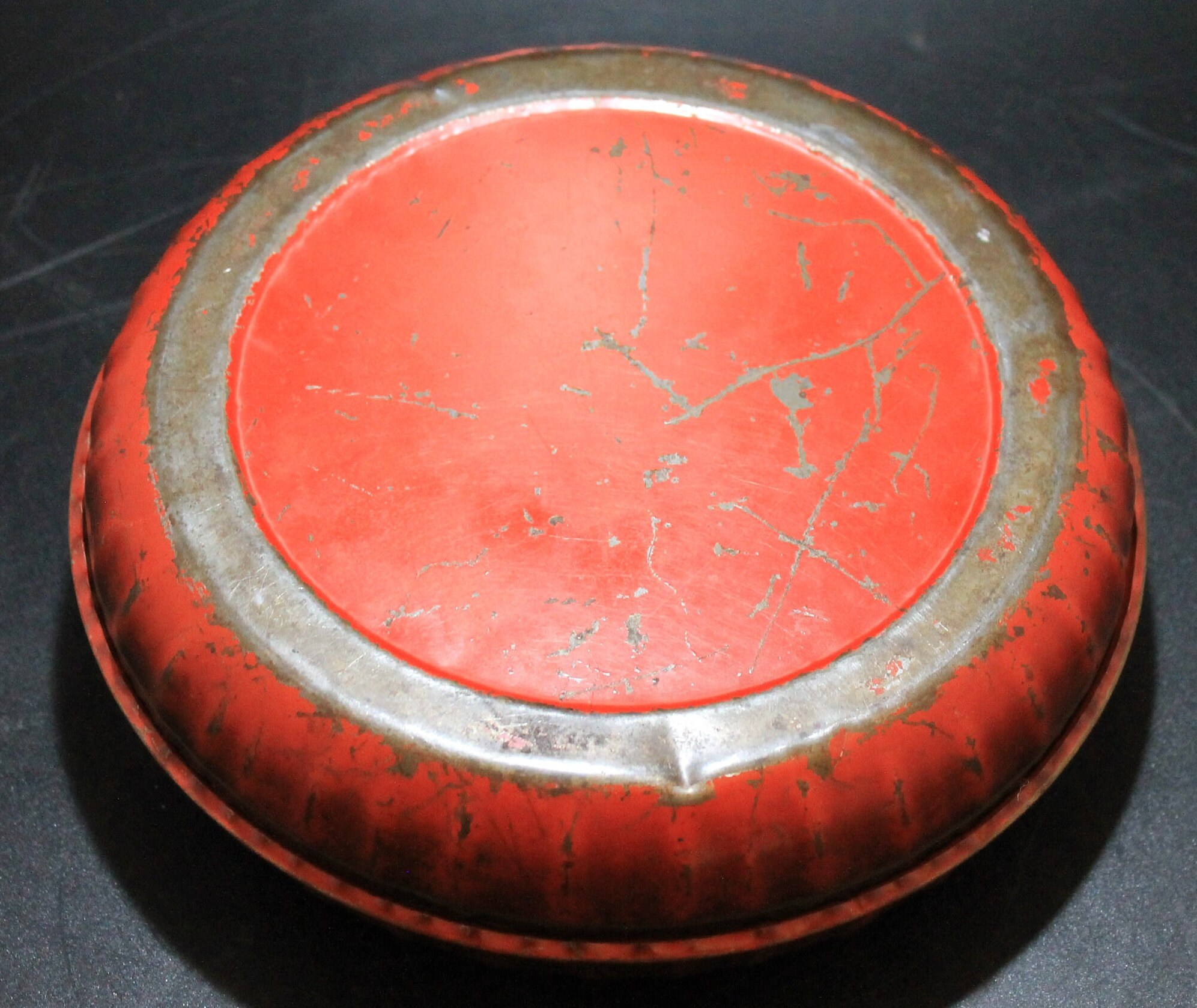 Red Round Metal Sewing Tin Circa 1930s - Etsy