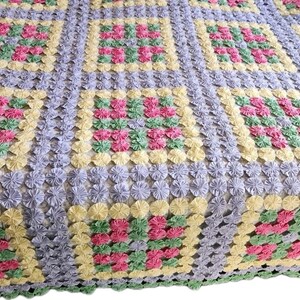 Yo Yo Quilt Popcorn Coverlet Antique Hand Sewn Estate Penny Topper ...