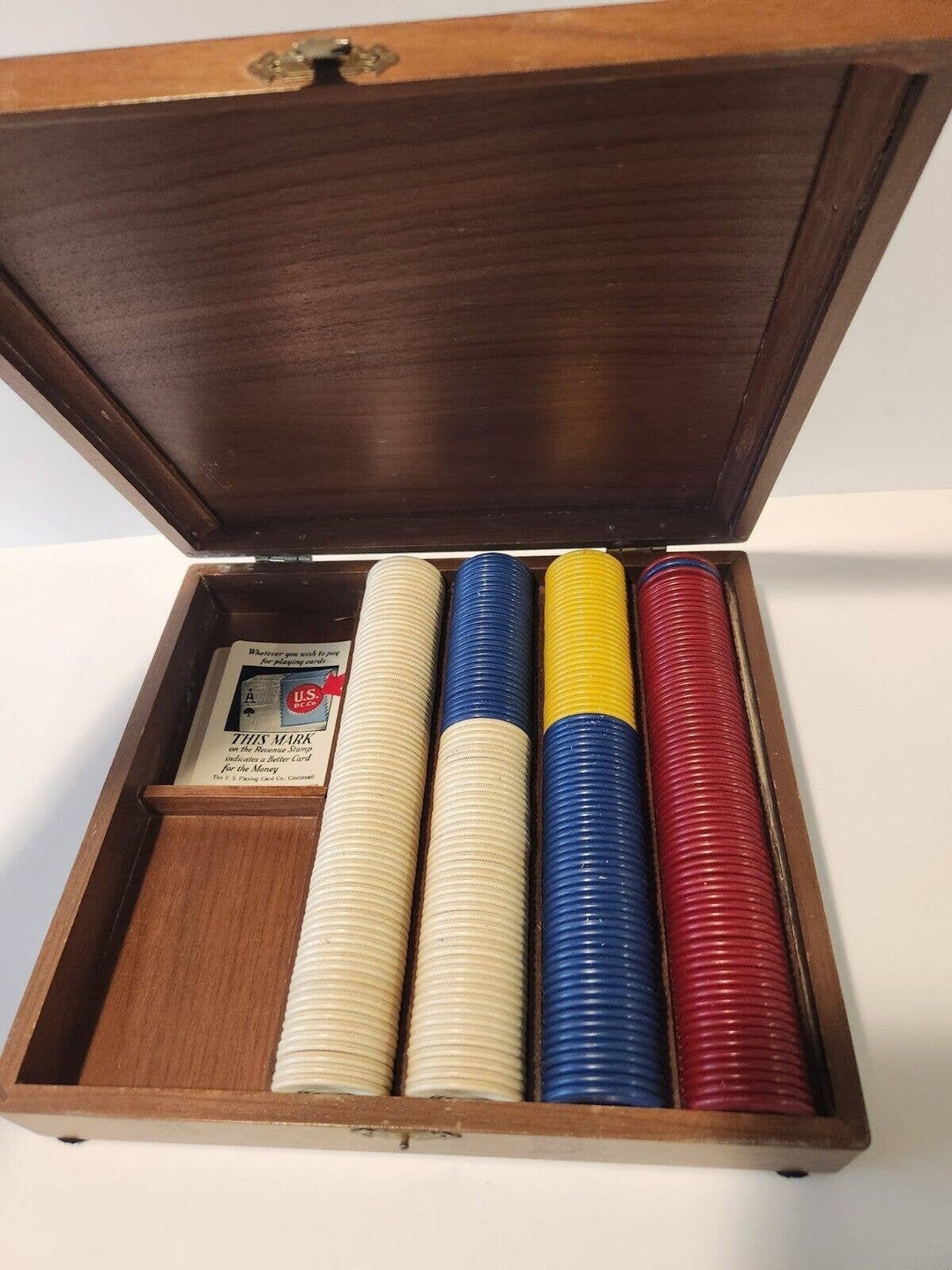 MCM Vintage Wood Poker Chip Travel Case W/ Original Chips & Guarantee ...