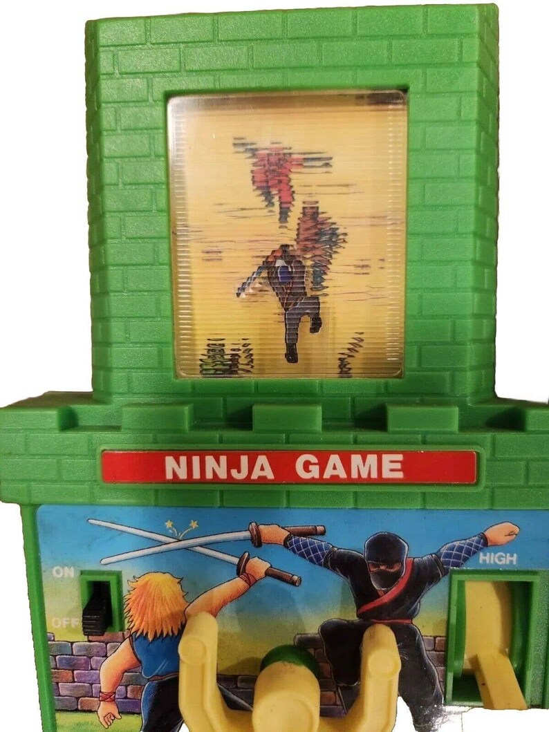 Vintage 1990 Soma Scrolling Vibrating Lit Handheld Ninja Game Nintendo ...