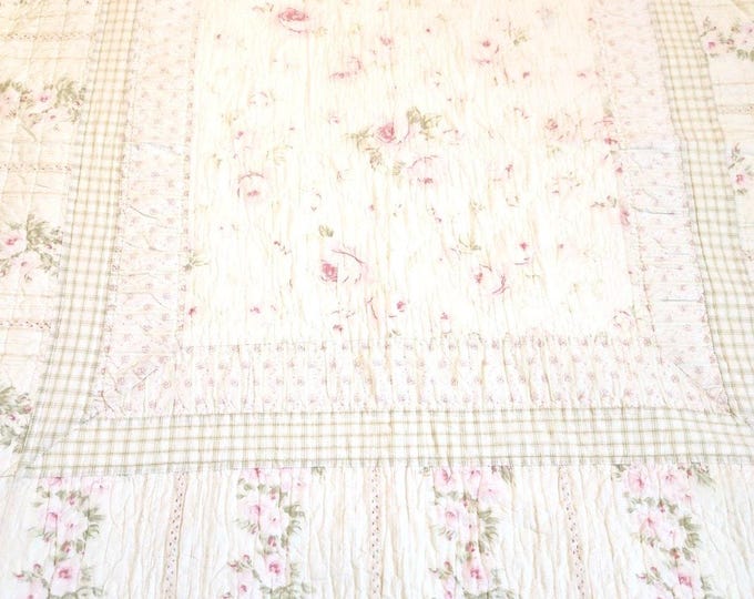 Shabby Country Chic Cottagecore Pink Ivory Roses Quilted Bedspread ...