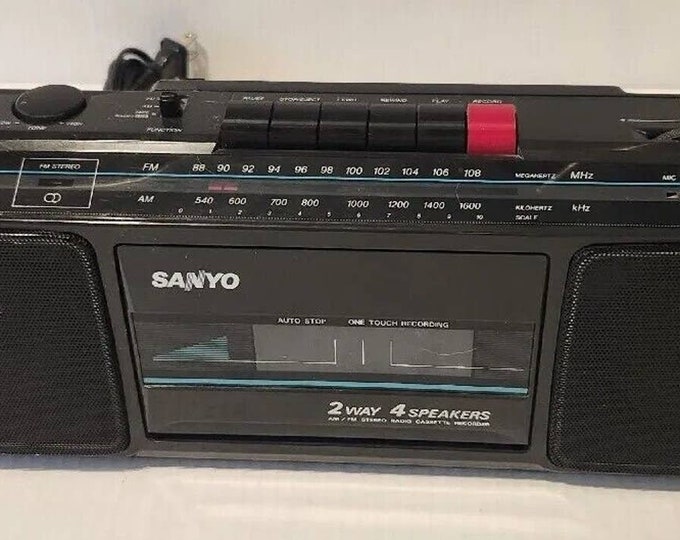 Vintage Sanyo Model M9703 Portable Radio Cassette Boombox AM/FM Tested ...