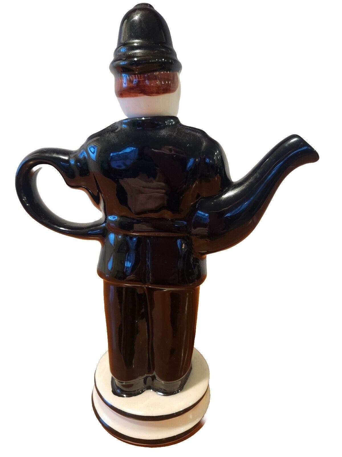 VTG L. Ed Tony Carter England 4-5 Cup Novelty Tea Pot Policeman Bobby ...