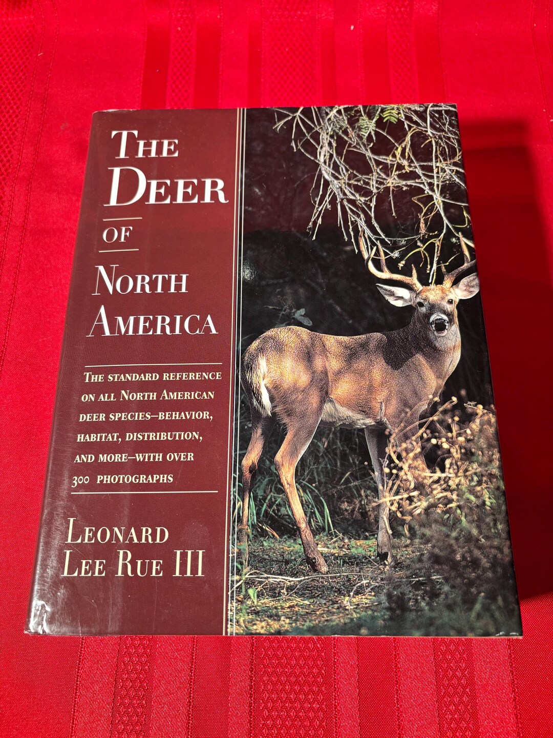 The Deer of North America, Standard Reference on All North American ...