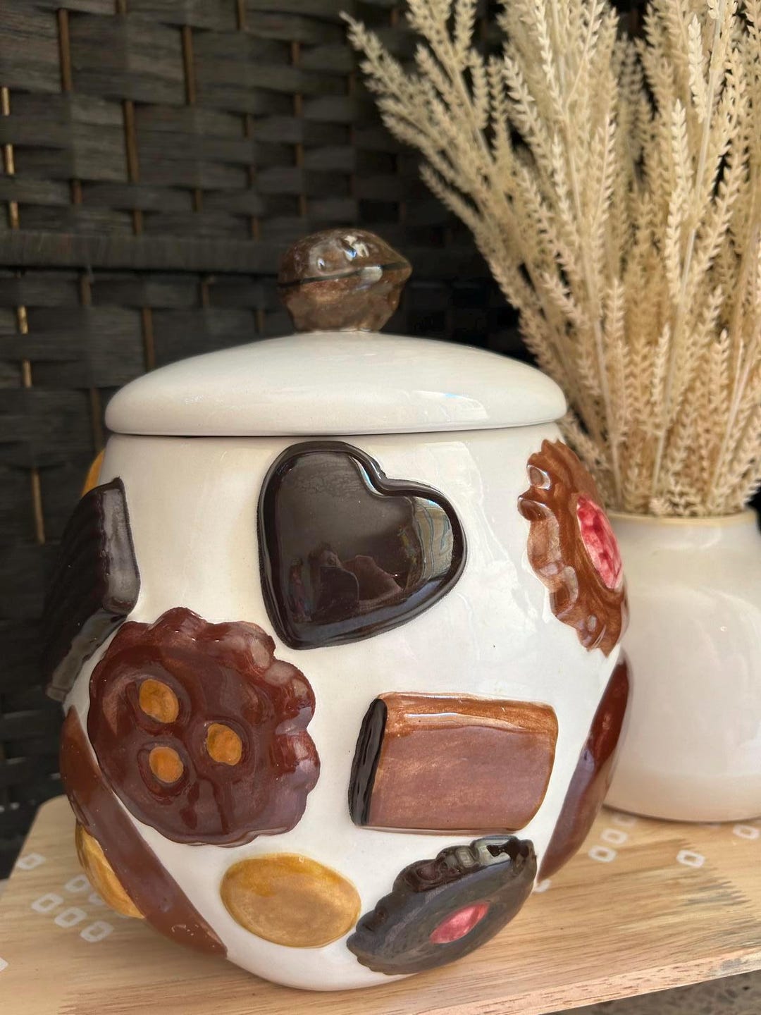Vintage Laurie Gates Cookies All Over Reproduction Ceramic Cookie Jar ...