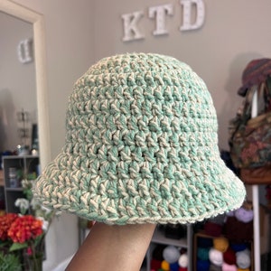 Crochet Bucket Hat With 2-3 Colors (custom) - Etsy