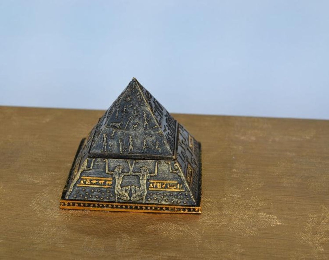 Egyptian Metal Pyramids Pieces/set-architectural Souvenir Souvenir Urn ...