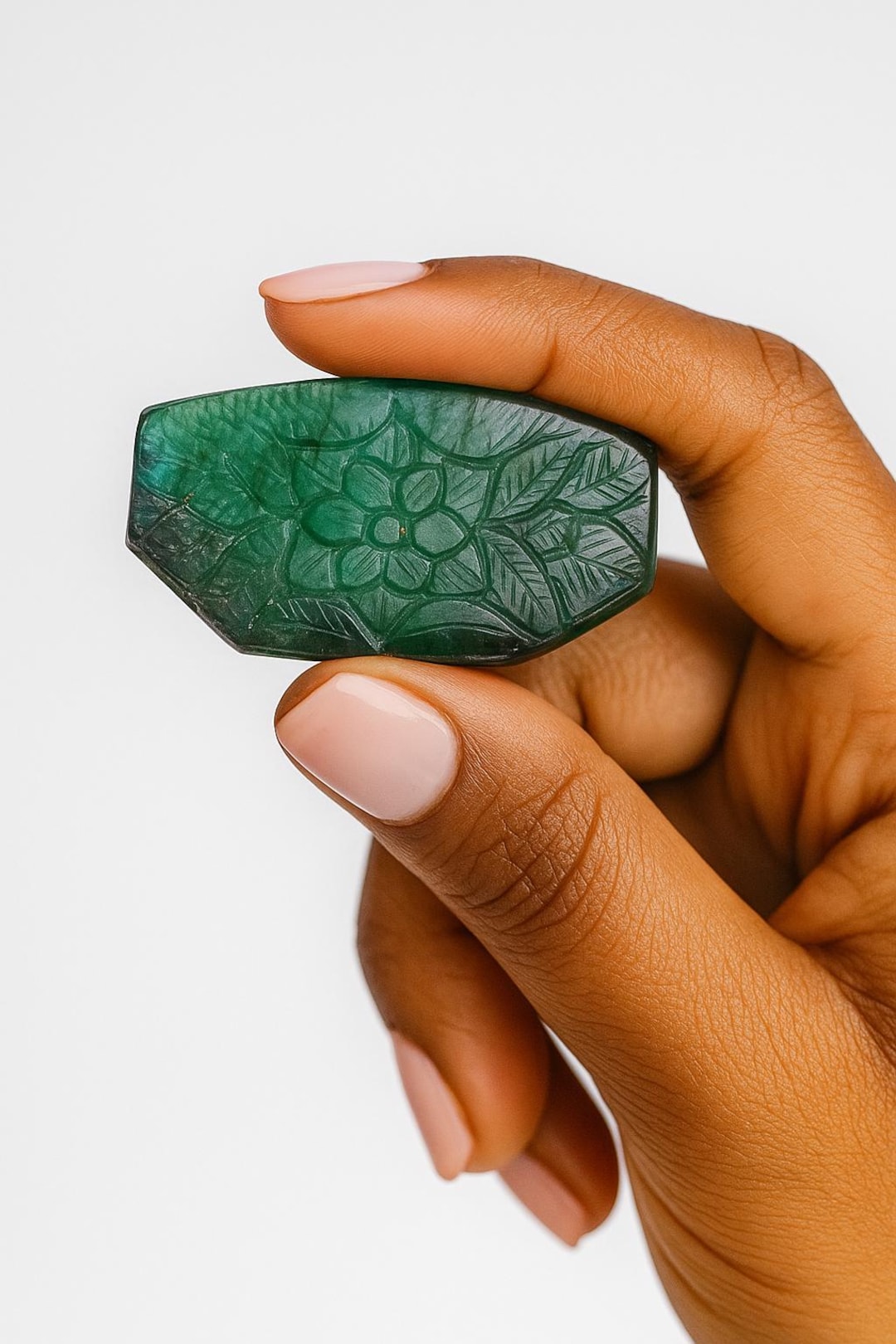 Hand Carved Emerald Quartz Leaf: Green Gemstone Carving (275 Carats ...