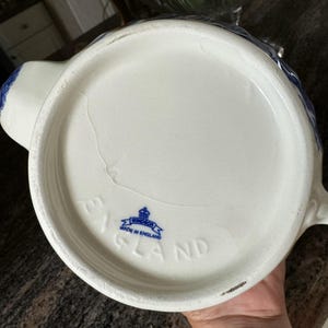 Vintage Windsor England White and Blue Willow Teapot 9x6.5” - Etsy