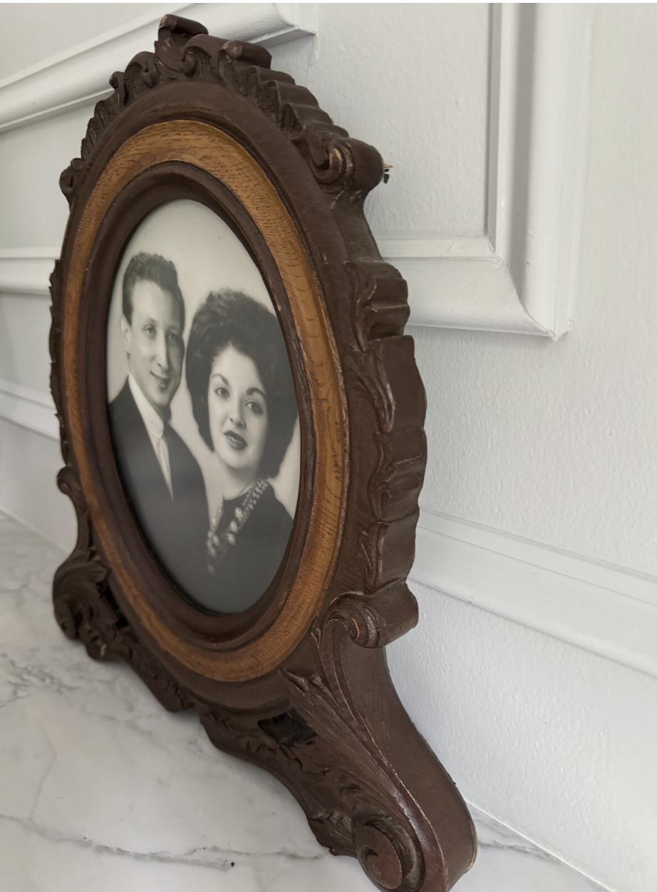 Old Vintage Thick Footed Wood Portrait Frame 15.5x14” Rare Find - Etsy