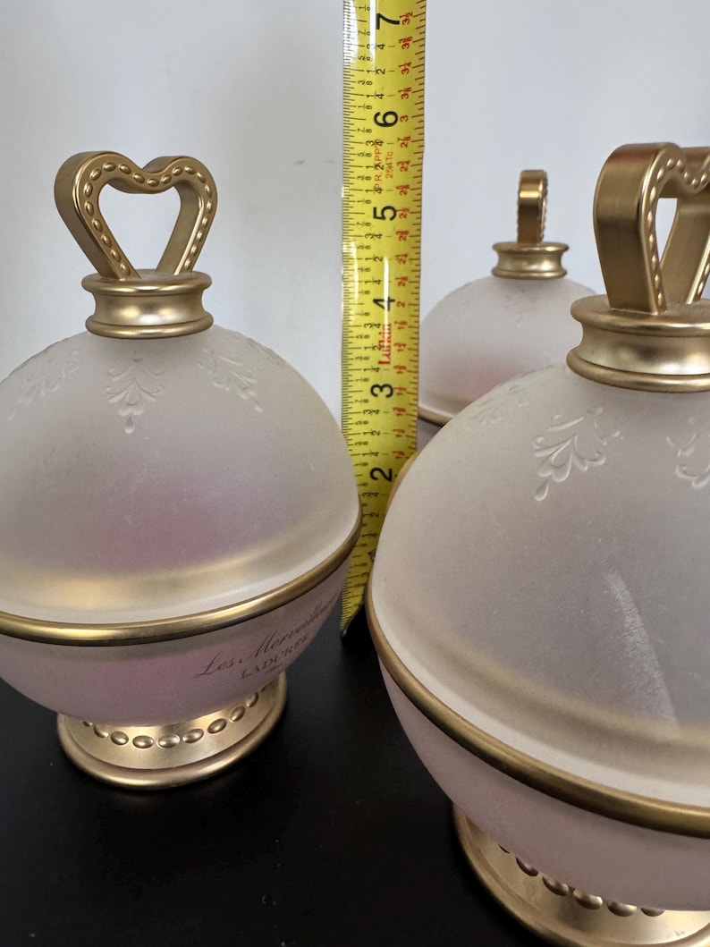 Les Merveilleuses Ladurée Rose Face Color Pot (empty Container Only) 5. ...