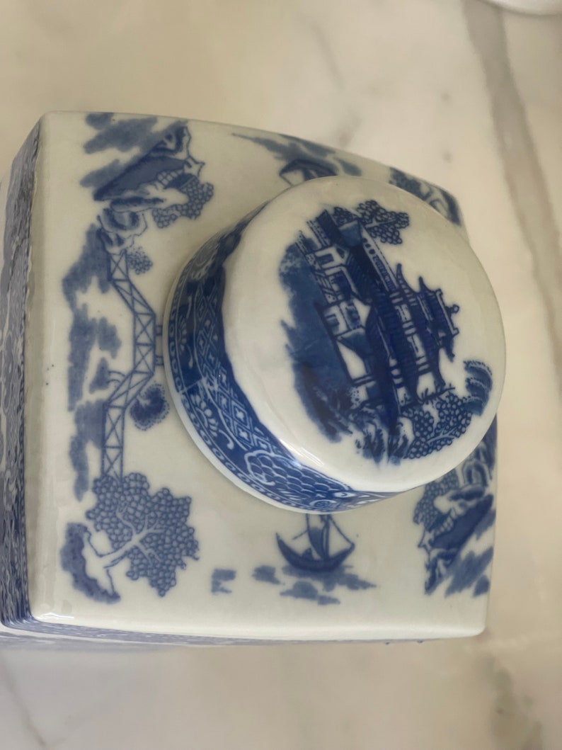 Vintage Blue and White Ringtons Limited Newcastle Tea Blue Willow ...