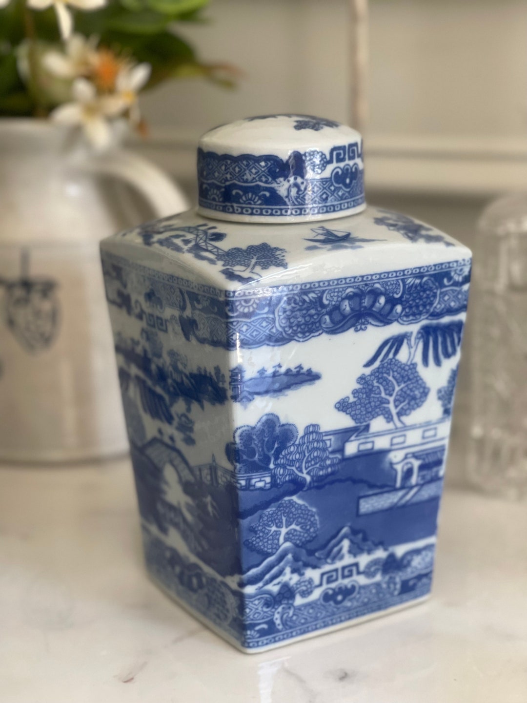Vintage Blue and White Ringtons Limited Newcastle Tea Blue Willow ...