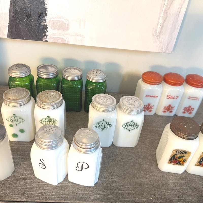 Vintage Hazel Atlas Shakers - Etsy