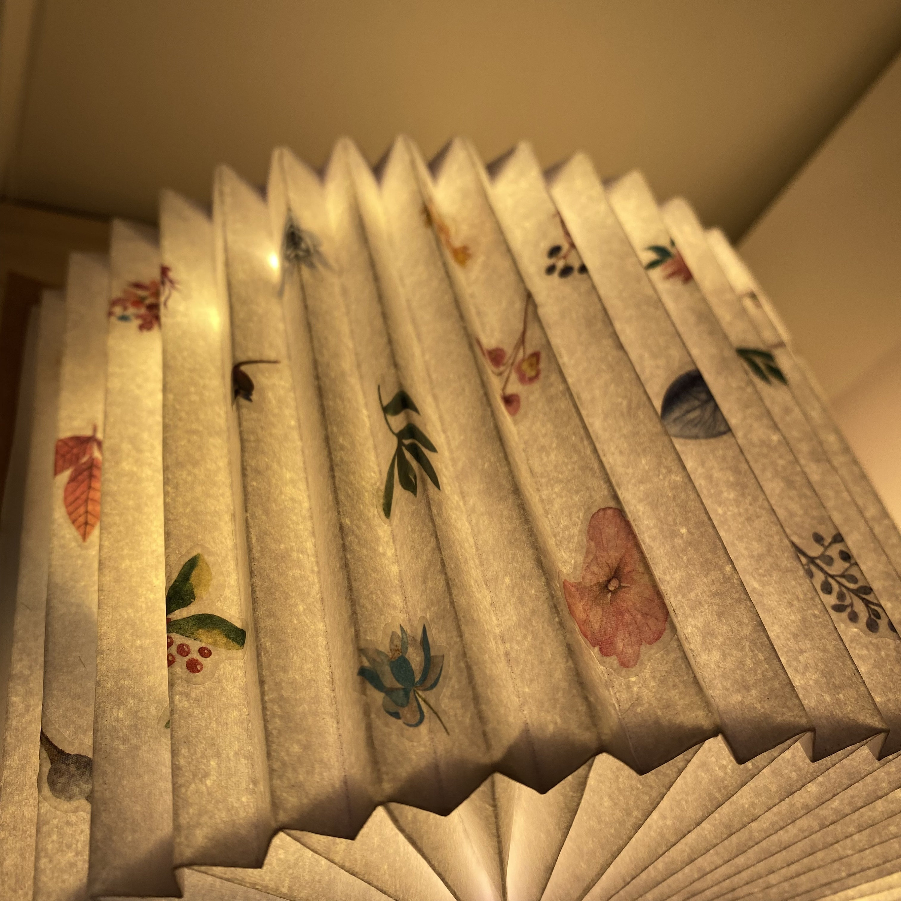 Handmade Paper Folding Night Lamp Decorative Lamp Unique Small Bedside ...