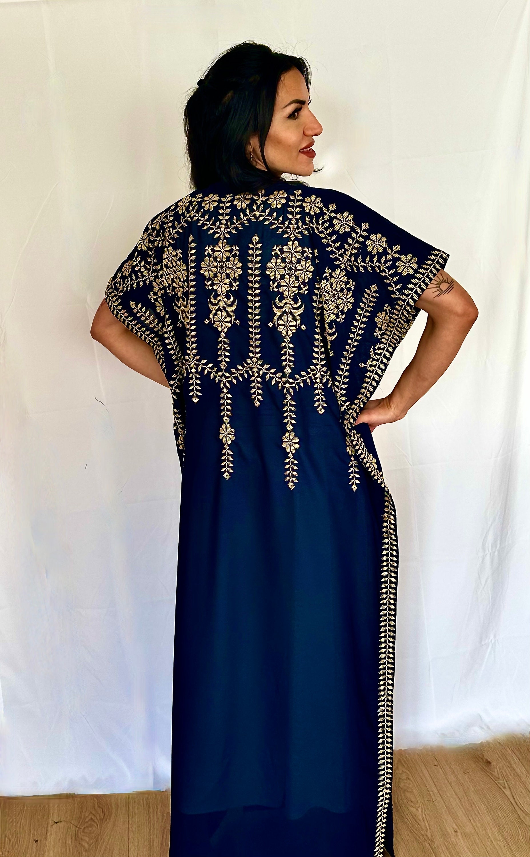 Palestine Palestinian Embroidered Tatreez Palestine Abaya Thobe ...