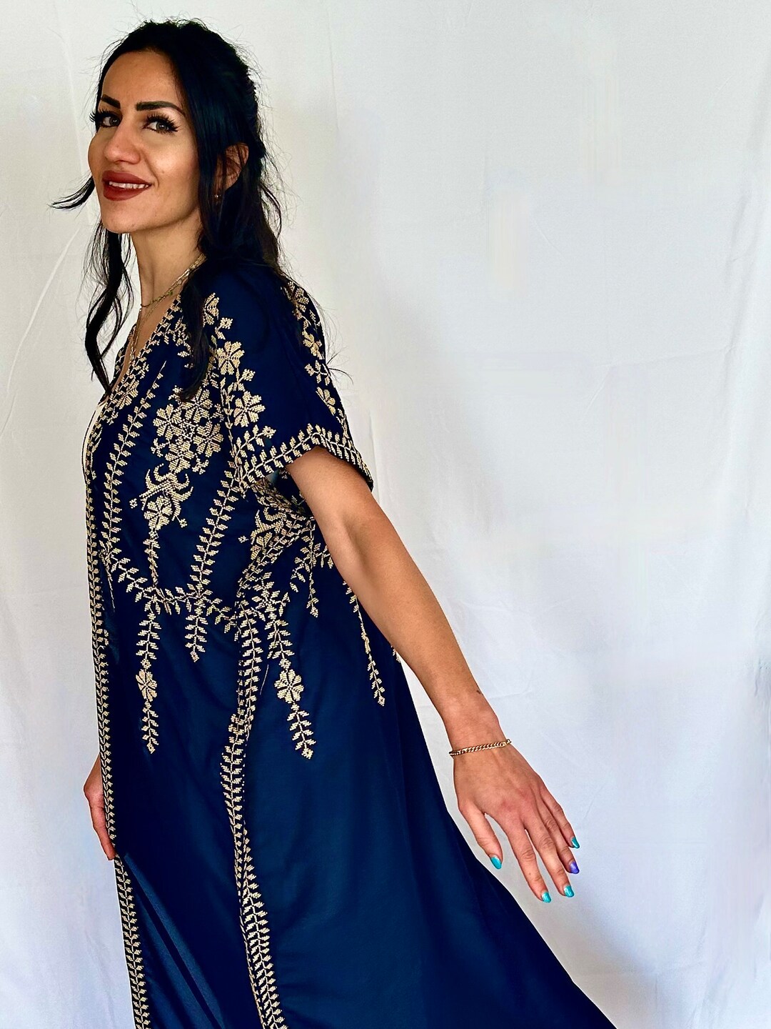 Palestine Palestinian Embroidered Tatreez Palestine Abaya Thobe ...