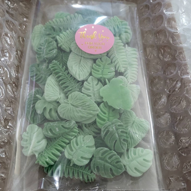 34 Mini Edible Fondant Leaf/leaves Cake Toppers - Etsy UK