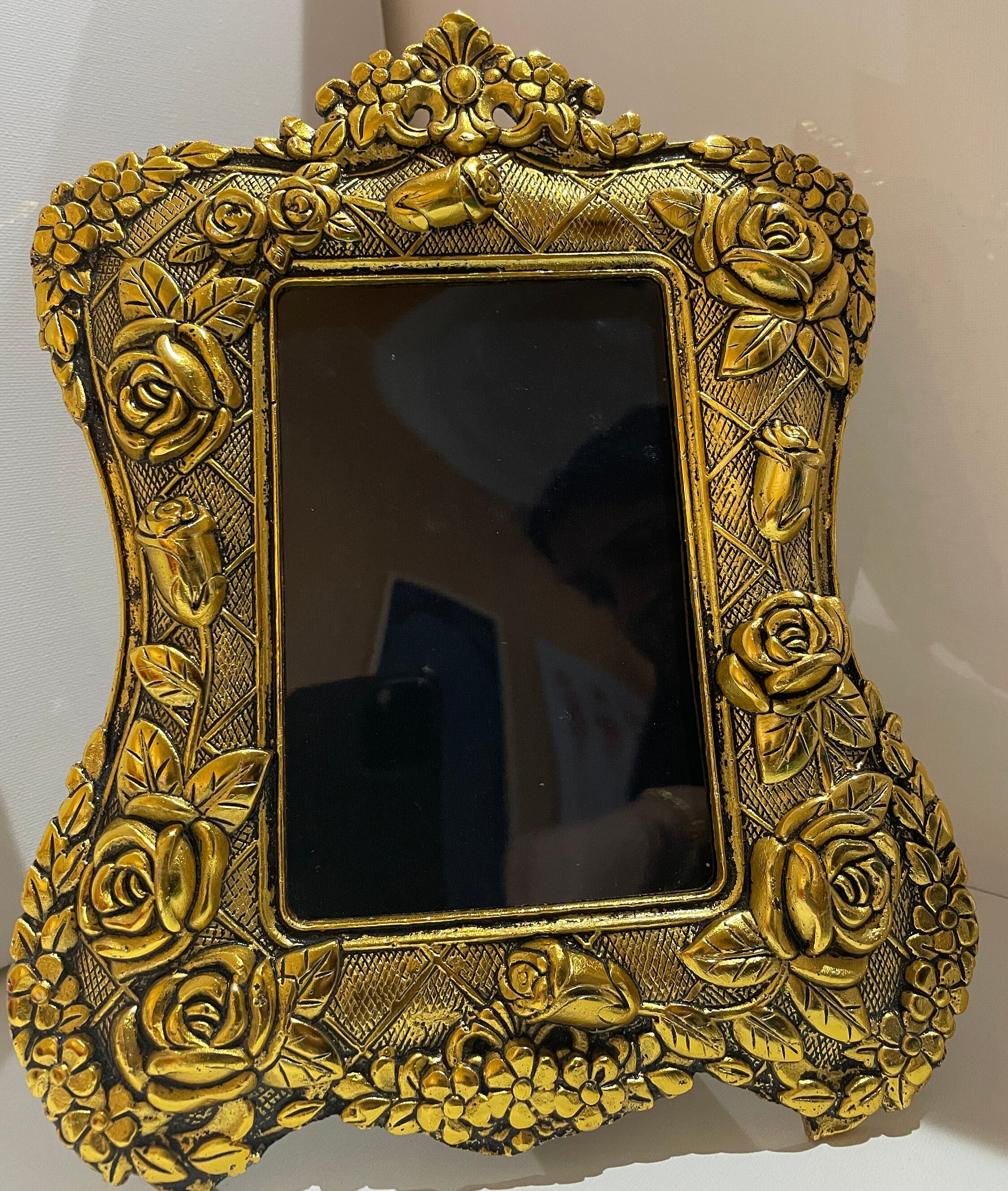 Beautiful Antique Gold Frame With Rose Pattern for 6x4 Size Photo Frame ...