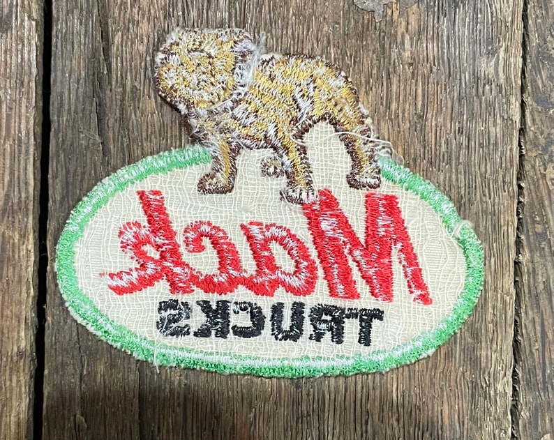 Vintage 1980s MACK Trucks Bull Dog Patch Small Sew on Trucker Bulldog ...