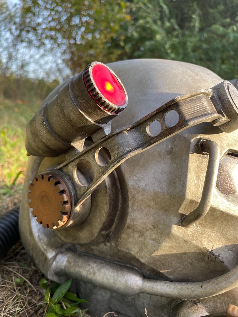 Fallout T-60 Power Armor Helmet 3D Printed With Functional Lights - Etsy