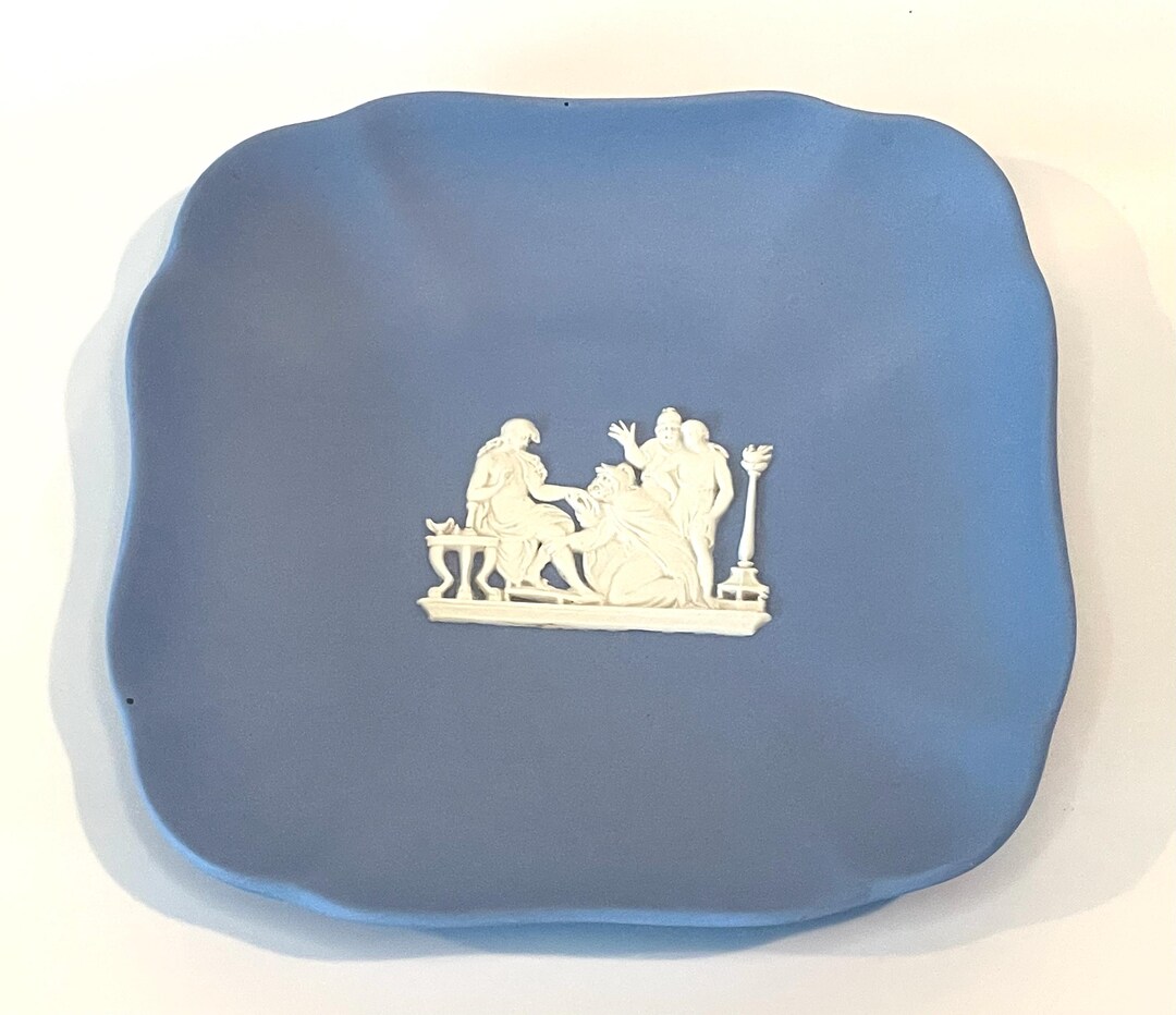 Antique / Vintage Wedgwood Jasperware Jasper Ware Blue and White Dish ...