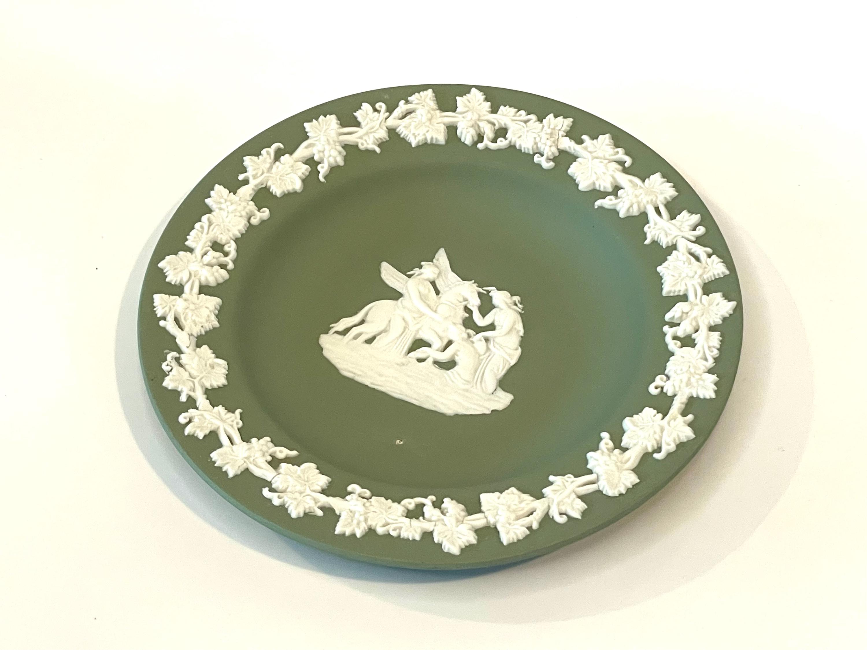 Antique / Vintage Wedgwood Jasperware Jasper Ware Green and White Dish ...