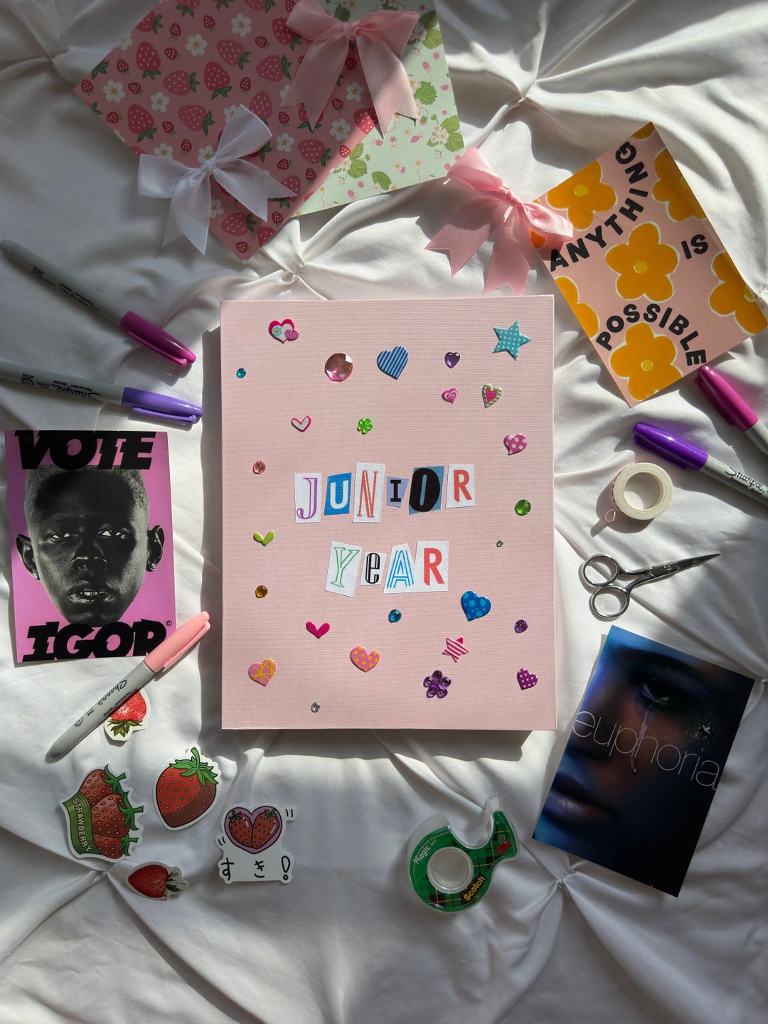 Junior Year Scrapbook, School Memory Journal, 110 Sheets, 11 X 8.5 ...