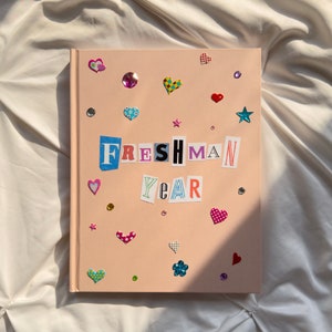 Freshman Year Scrapbook, College Memory Journal, 110 Sheets, 11 X 8.5 ...
