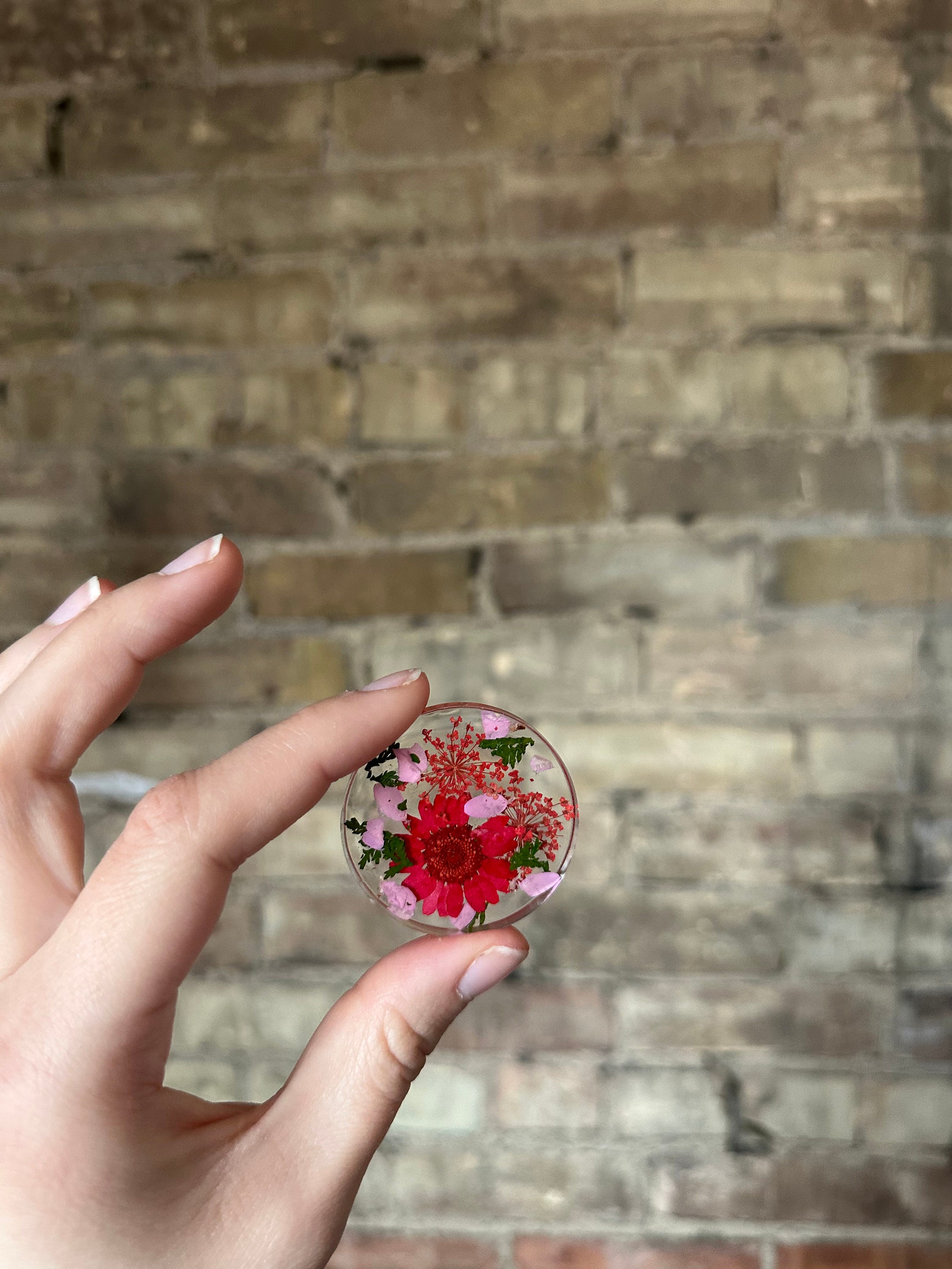 Customizable Pressed Flower Badge Reels, Hospital, School, Office ...