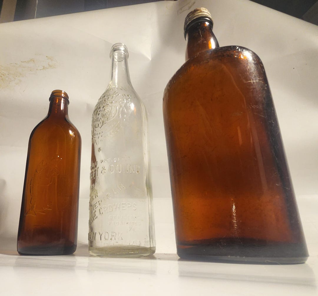 Pre and Post Prohibition Era Liquor Bottles, 1910-1960. Lot of 3 ...