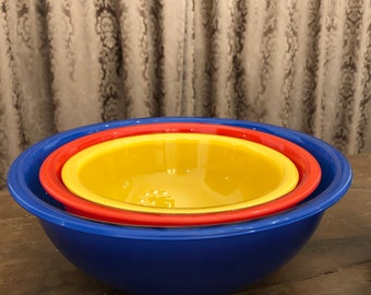 Pyrex 1940's Primary Colors Set of 4 Stacking Mixing Bowls. - Etsy