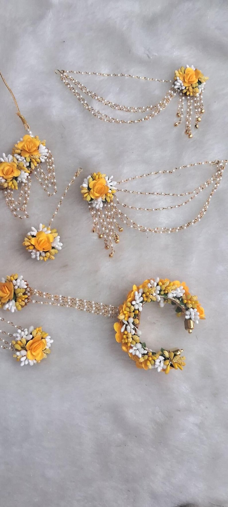 Handmade Artificial Floral Yellow and White Jewelry Set for Haldi ...