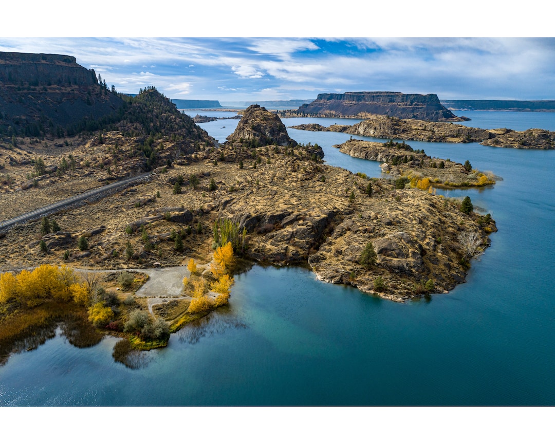 Aerial Landscape Photograph of Banks Lake With Steamboat Rock and Jones ...