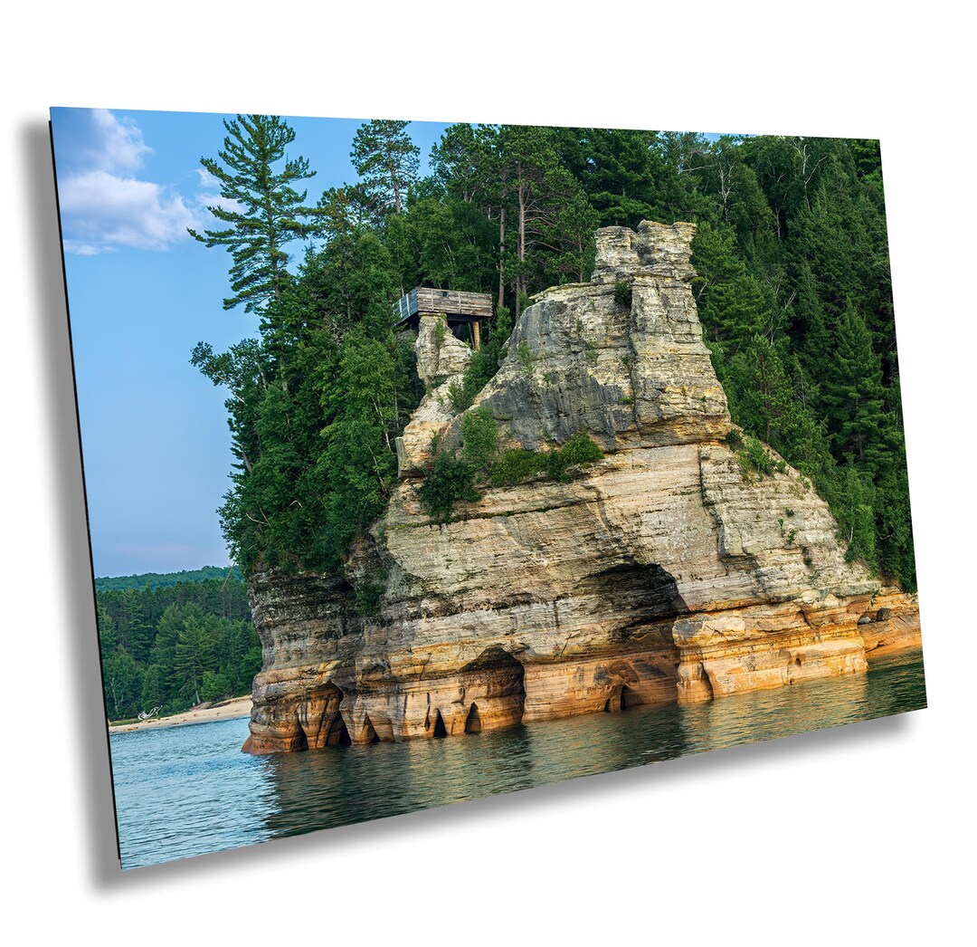 Famed Miners Castle Rock Formation, Pictured Rocks National Lakeshore ...