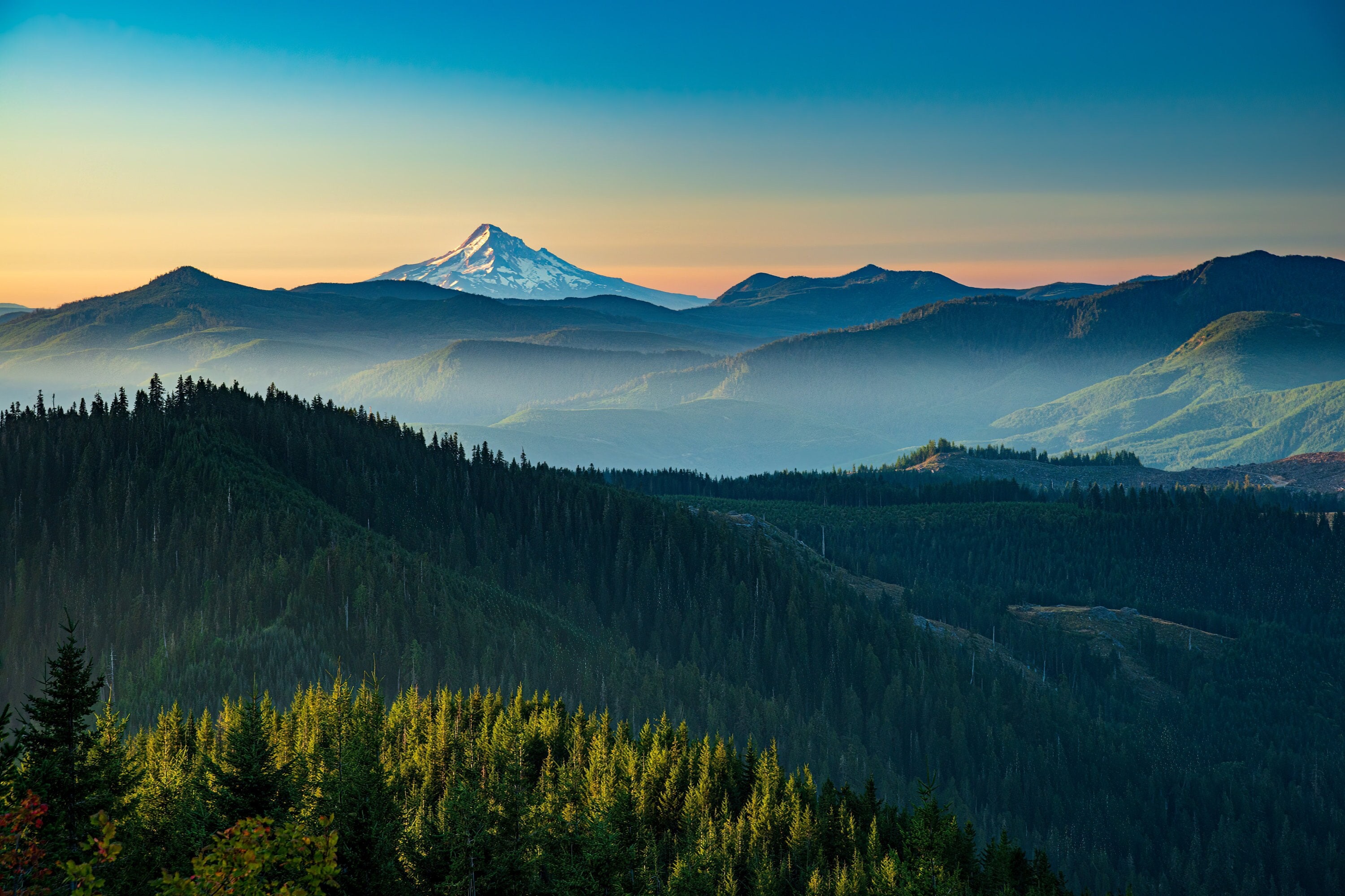 Photograph of Early Sunrise Light on Mt Hood, Oregon and Cascade ...