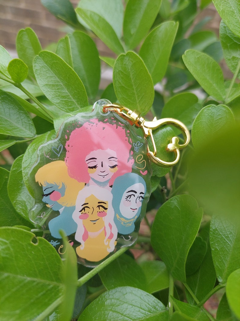Women of the World Muslim Keychain - Etsy