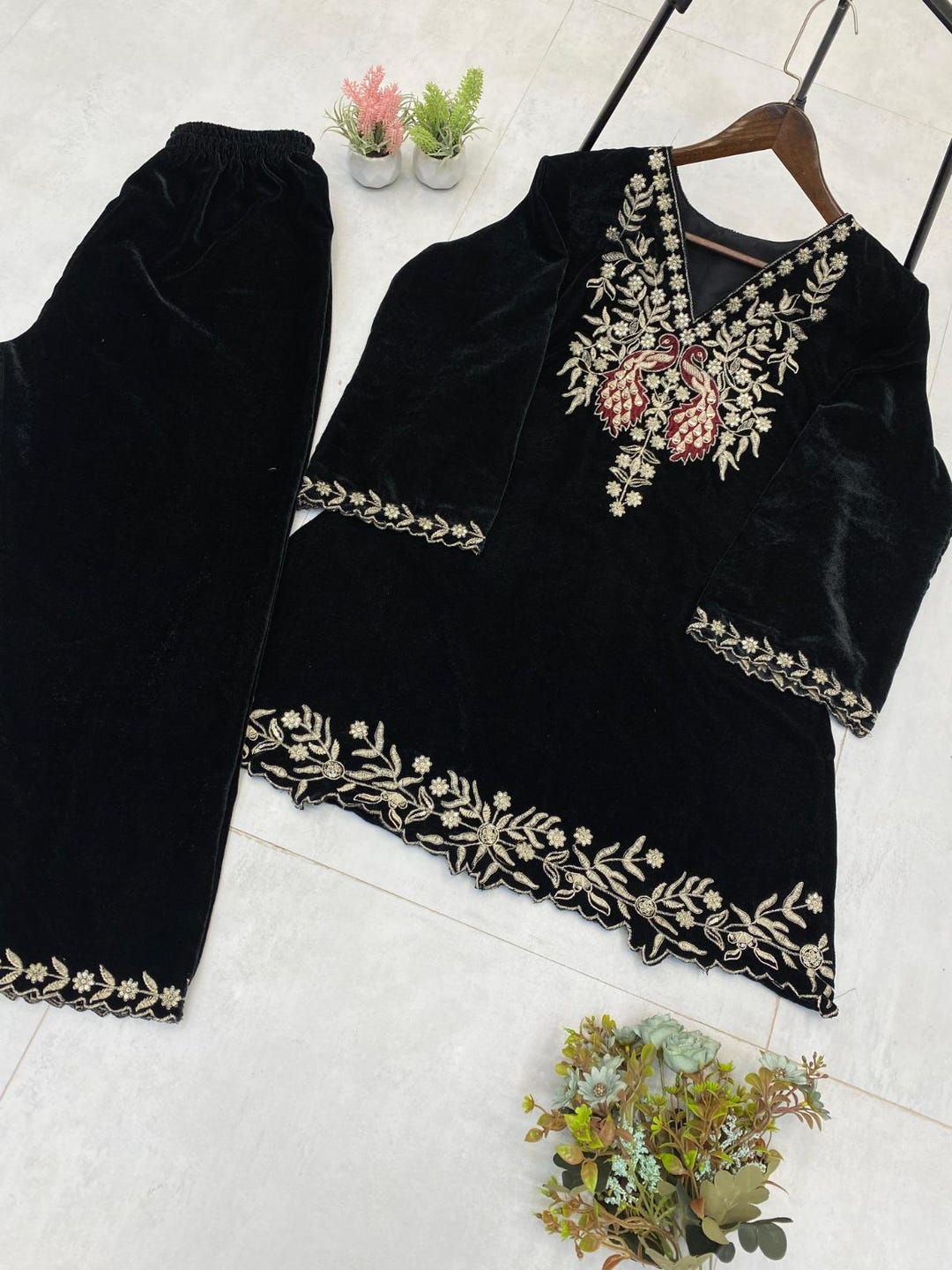 Winter Velvet Co-ord Set , Pure Viscous Velvet With Embroidery Chain ...