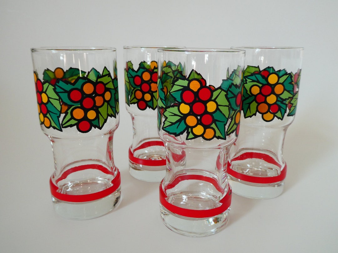 Set of Glasses From the 70s With Printed Motif of Grapes and Vine ...