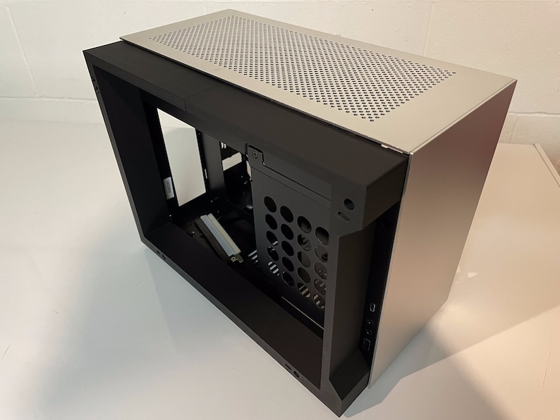 Lian Li A4 H20 CPU Side Panel Spacer Kit - Etsy
