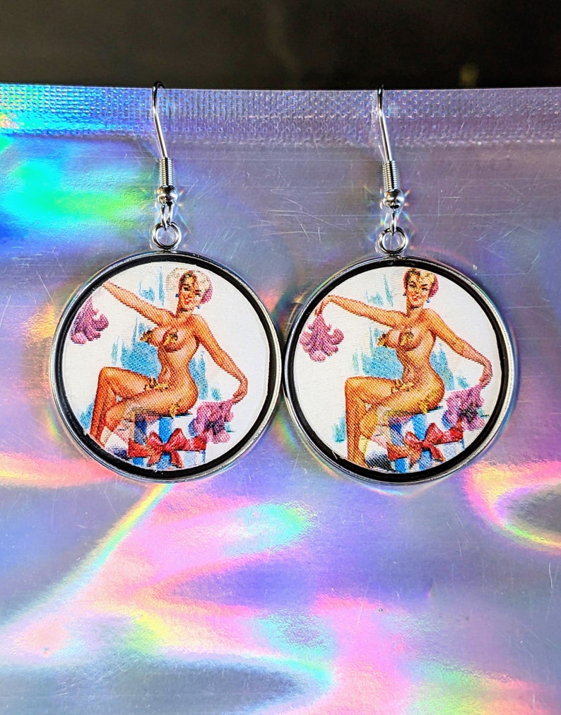 Vintage 1960s RARE Risque Sexy Burlesque Woman Strip Tease Lenticular Vari-vue Flicker Image ...