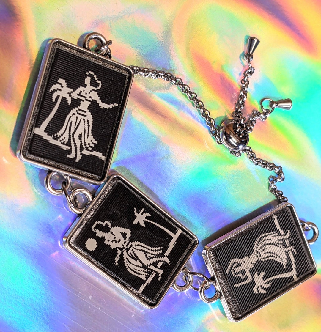 Vintage 1950s Lenticular Flicker Hawaii Hula Dancing Girls Bracelet ...