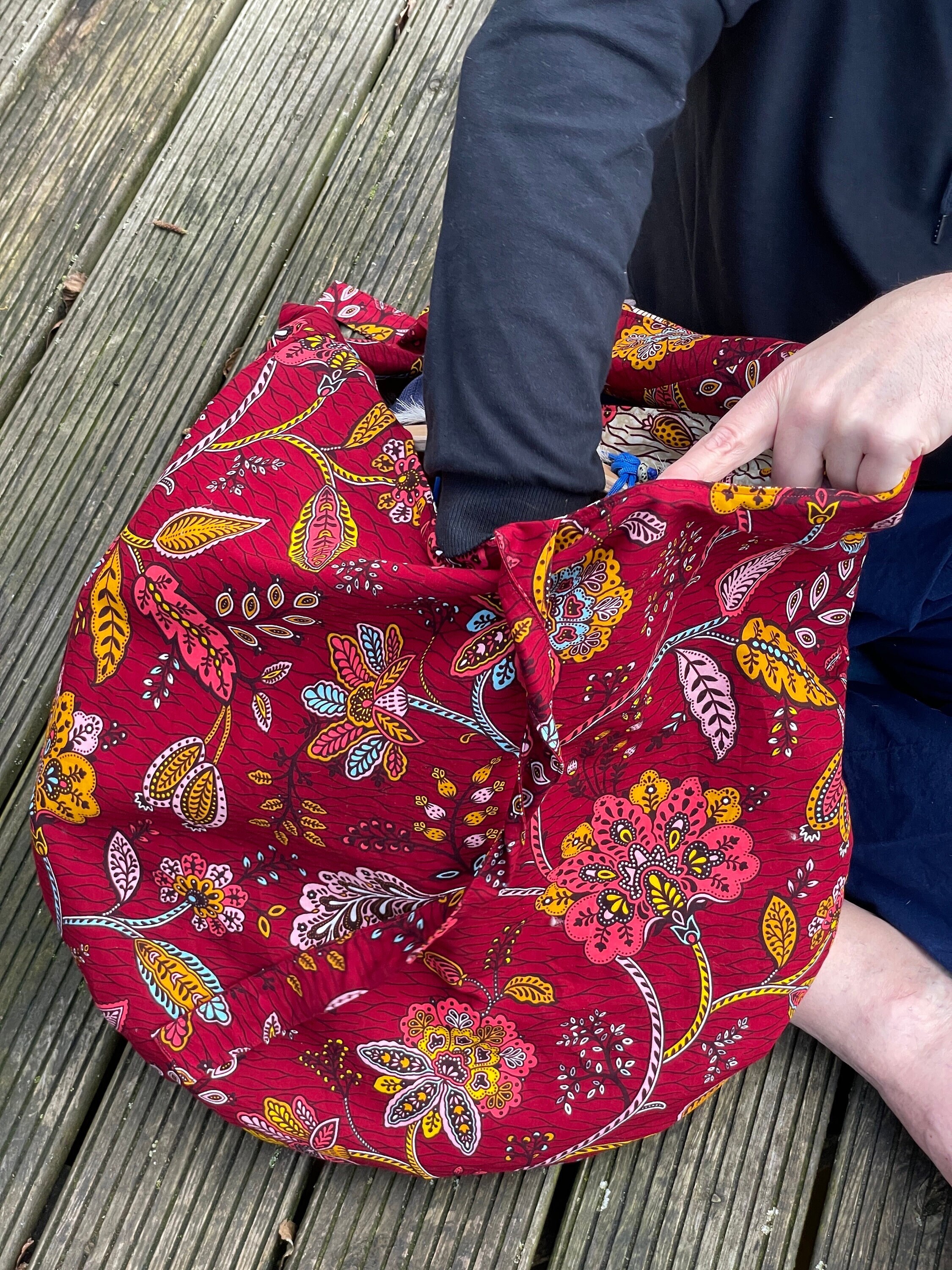 Shoulder Bag Drum Bag Handmade, Reversible Bag Red or Beige Floral ...